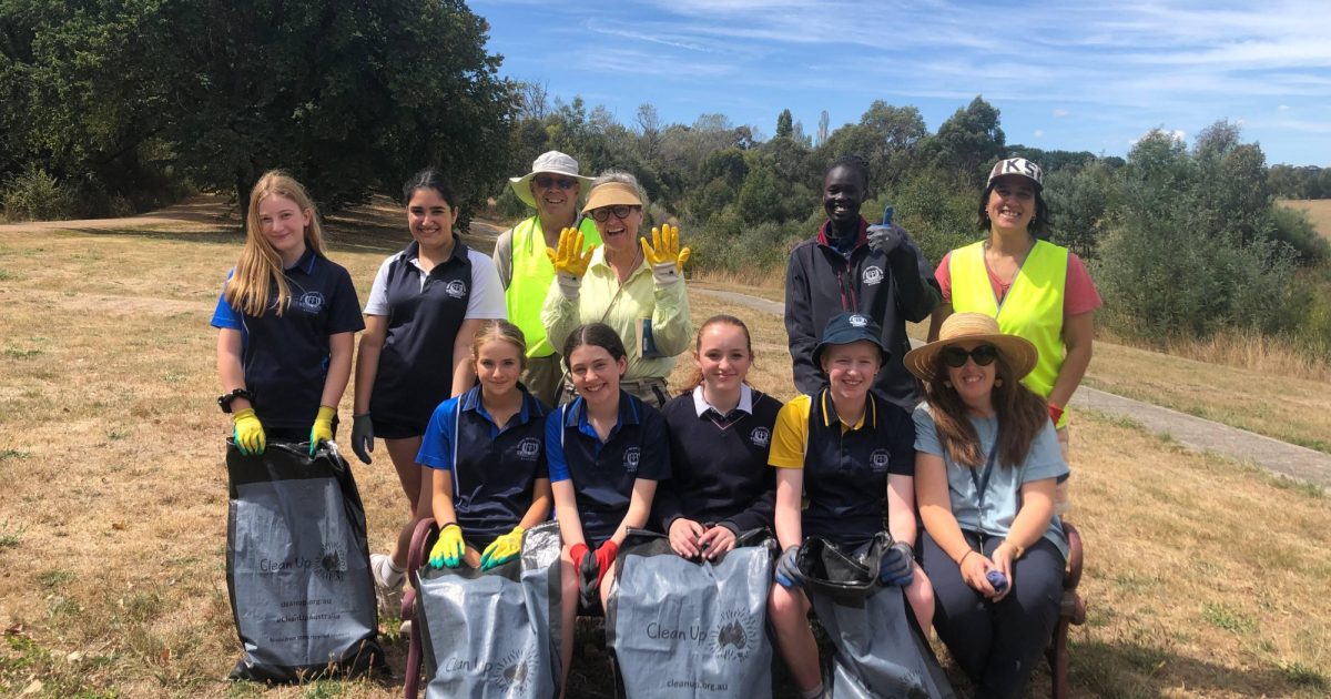 Schools Clean Up Day - SHC Kyneton